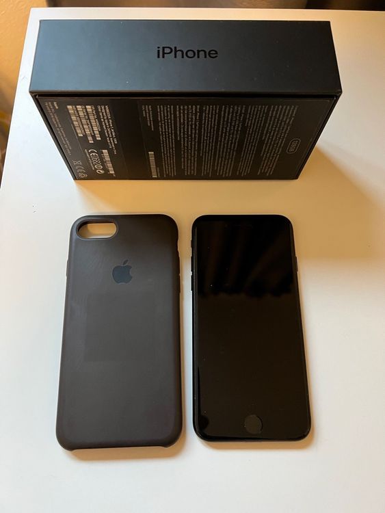 iPhone 7 Jet Black 128 GB | Kaufen auf Ricardo