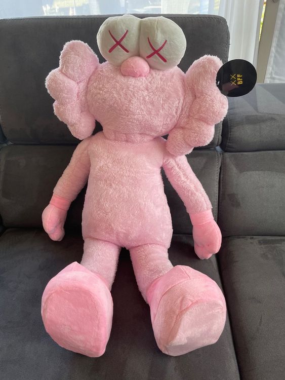 Kaws Companion rose 90cm | Acheter sur Ricardo