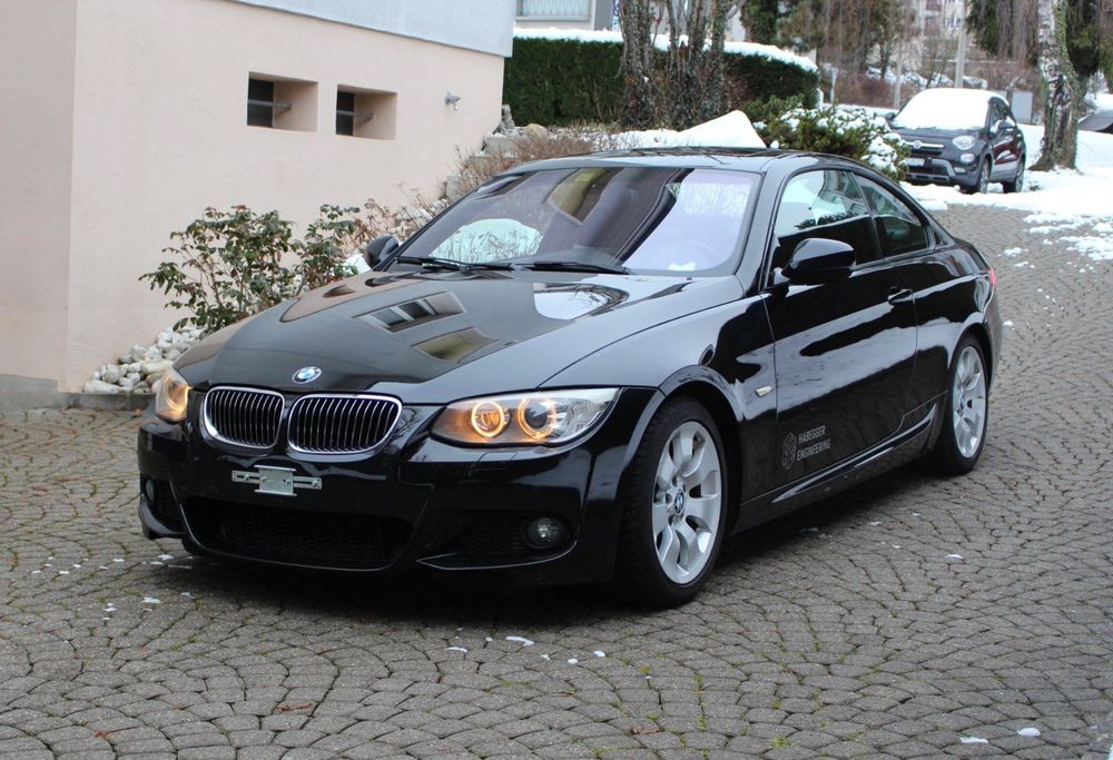 BMW 330i E92 Individual Coupé | Acheter sur Ricardo