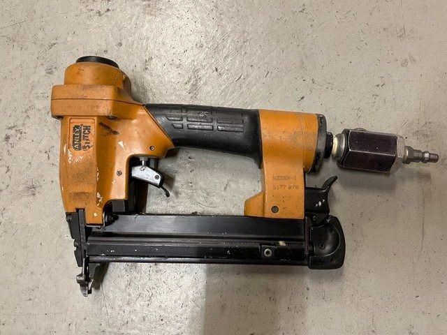 Bostitch Täfernagler S32SX-1 | Kaufen auf Ricardo