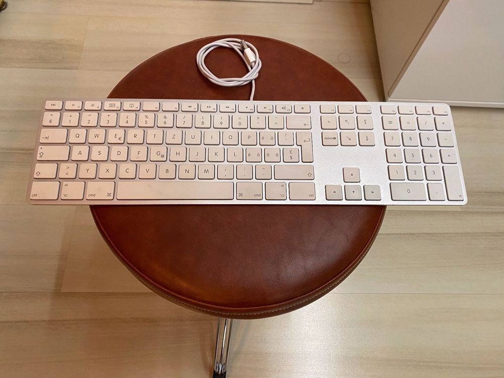 Apple Wired Keyboard (Defect) | Kaufen auf Ricardo