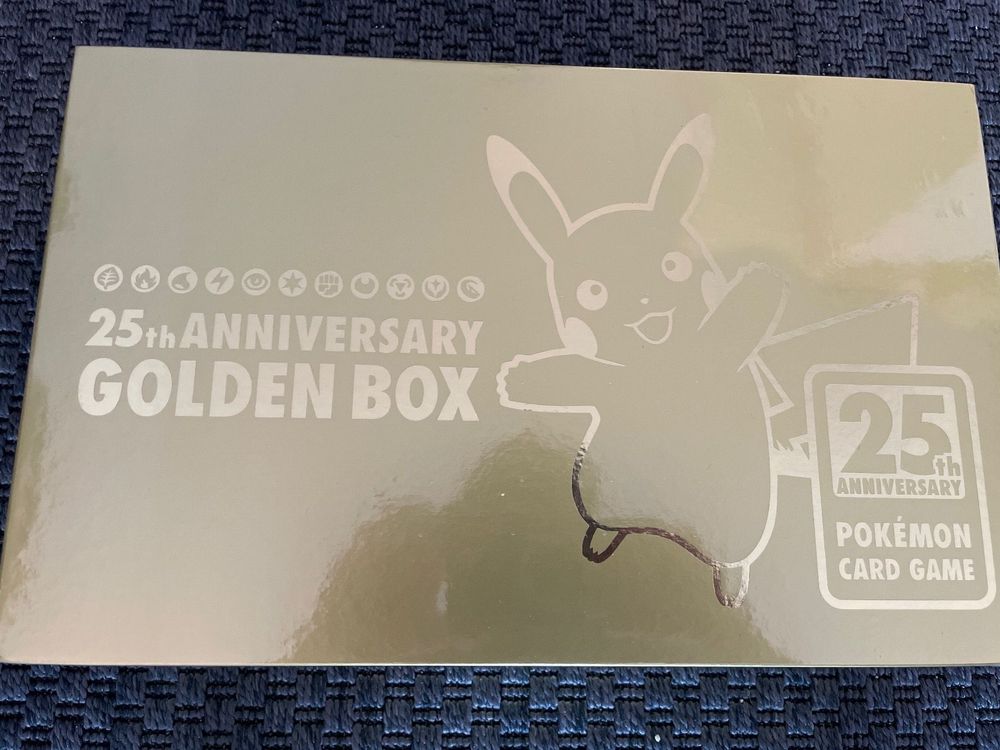 Pokemon Pikachu Anniversary golden Box | Kaufen auf Ricardo