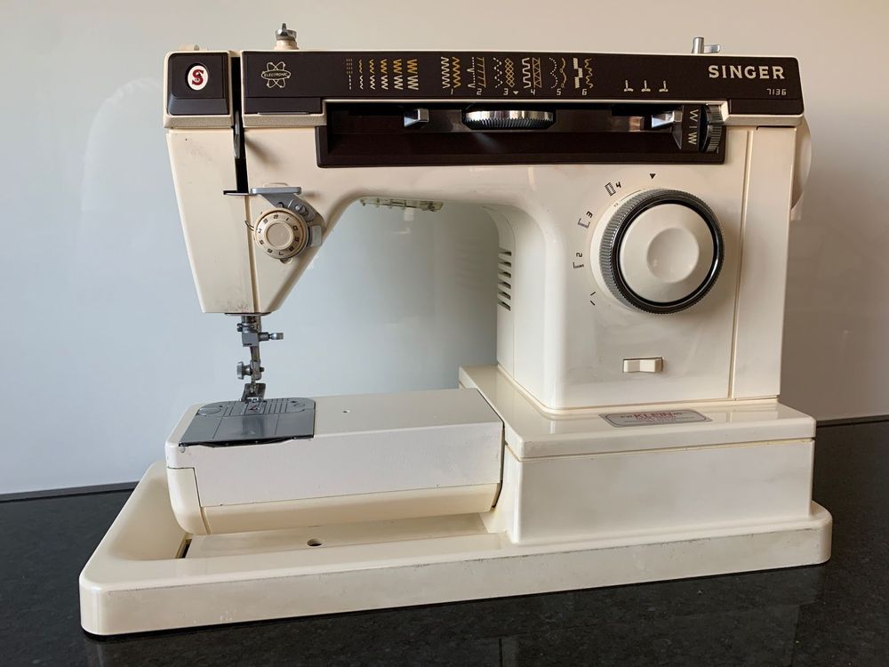 Nähmaschine Singer 7136 | Kaufen auf Ricardo