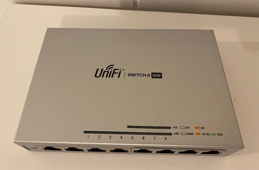 Ubiquiti Unifi PoE Switch UniFi US 8 60W Acheter Sur Ricardo ubiquiti-unifi-poe-switch-unifi-us-8-60w-acheter-sur-ricardo