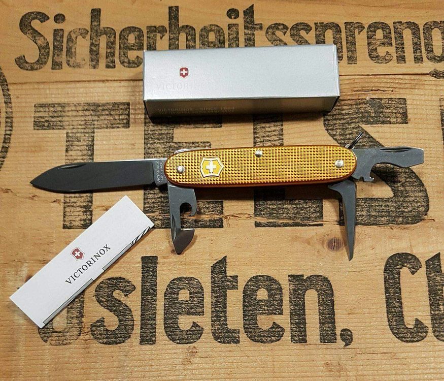 Victorinox Alox Pioneer X Orange at Charles Boucher blog