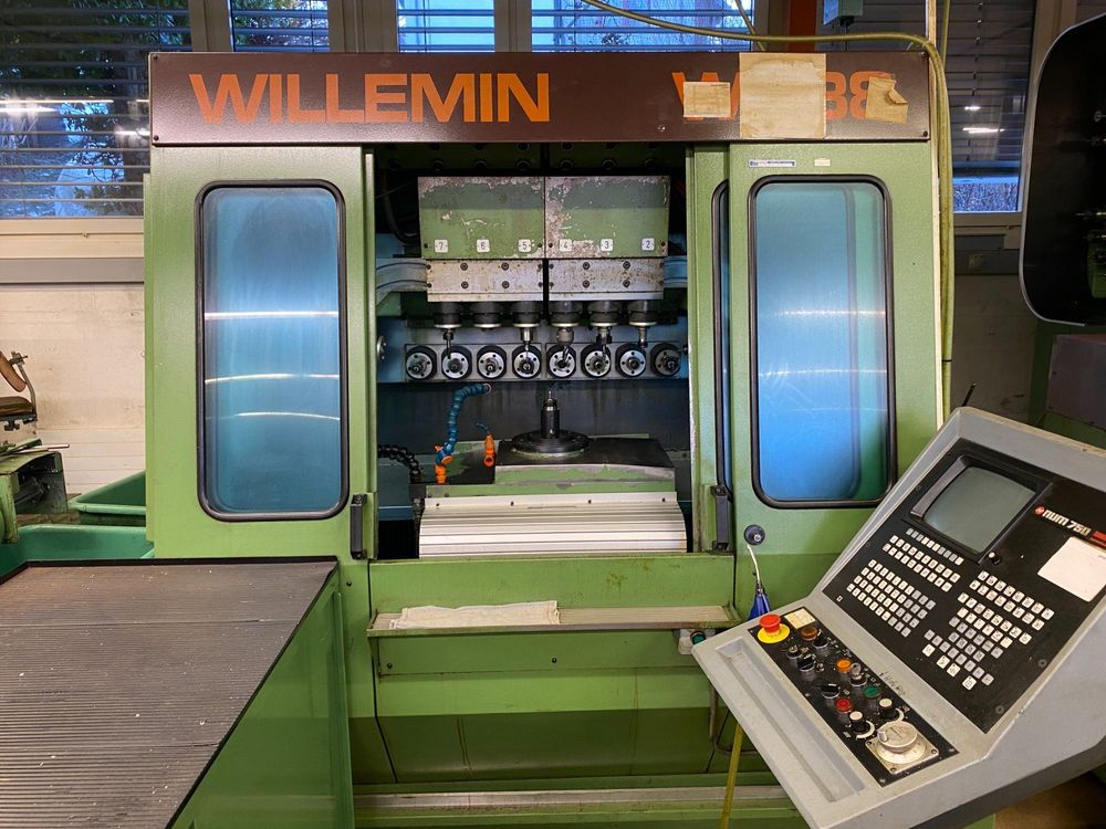 CNC-Fräsmaschine Willemin W-138 | Kaufen auf Ricardo