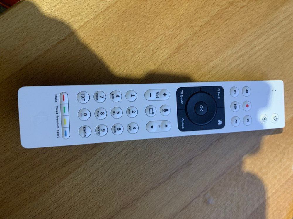 Swisscom TV Fernbedienung neu UHD Box | Acheter sur Ricardo