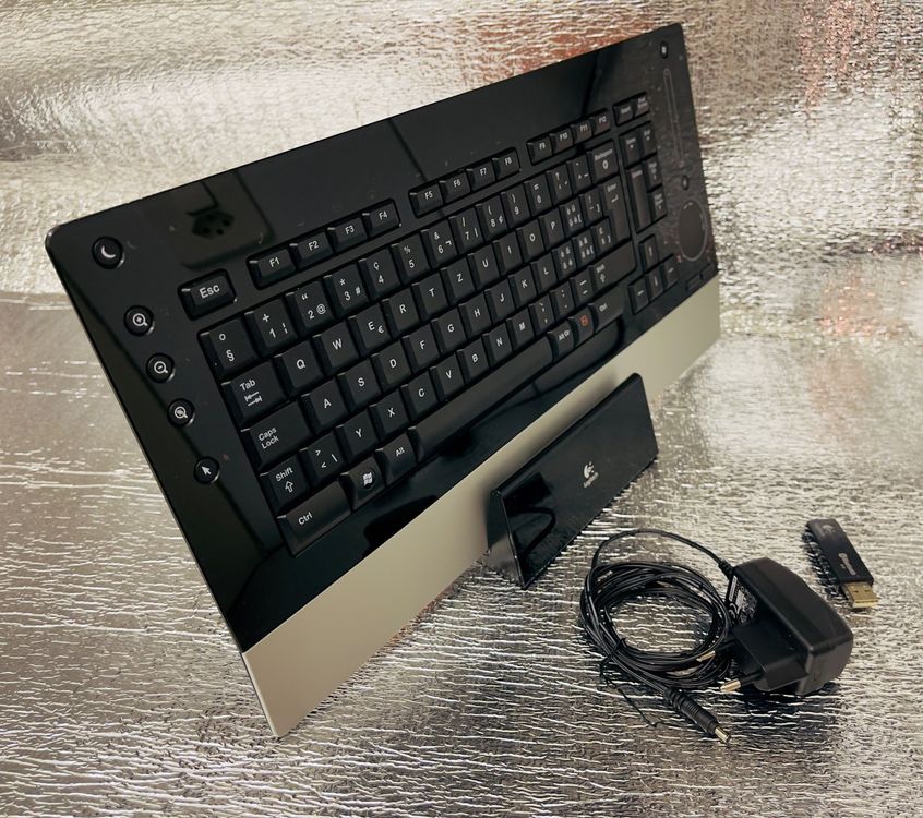 LOGITECH DiNOVO EDGE (Top Zustand) | Acheter sur Ricardo
