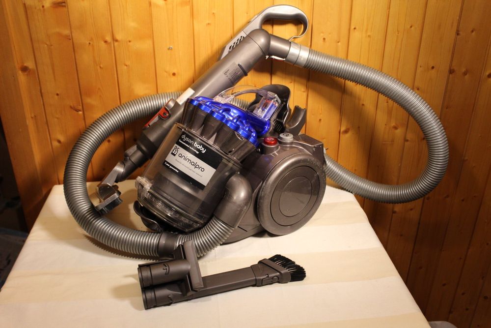 Dyson Baby "DC22" Staubsauger AnimalPro | Kaufen auf Ricardo