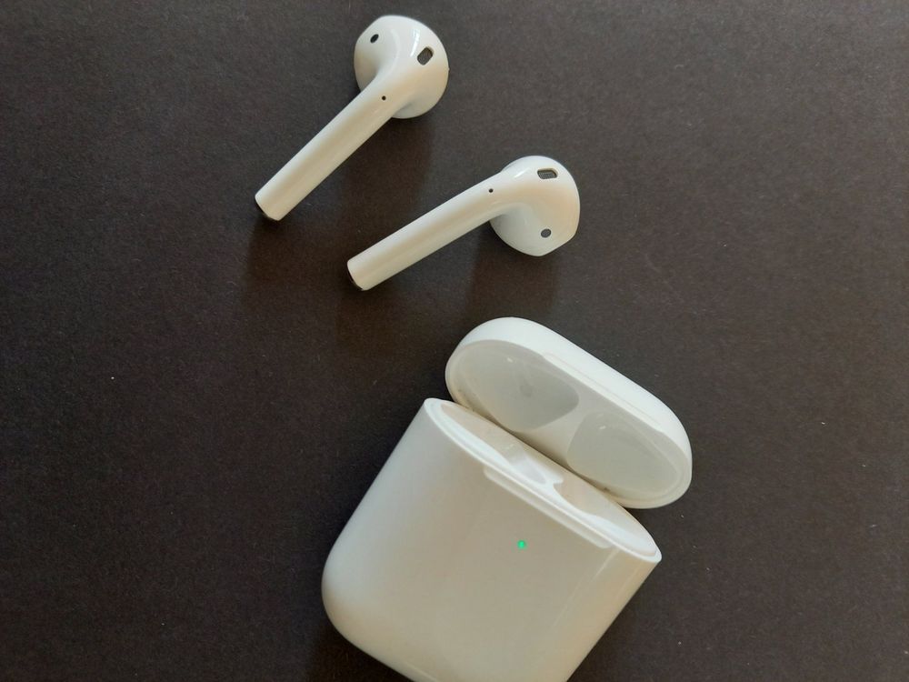 Apple Air Pods 2nd Gen. | Kaufen auf Ricardo