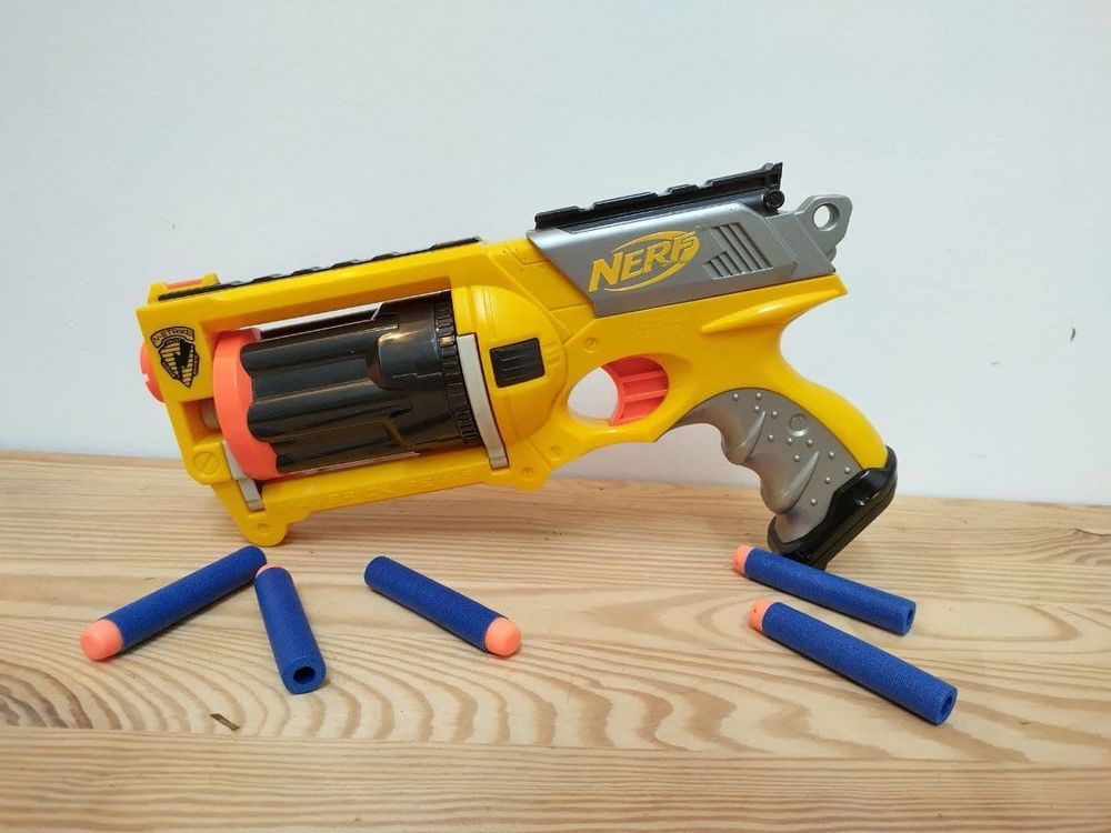 Nerf Maverick Rev-6 inkl. Munition | Kaufen auf Ricardo