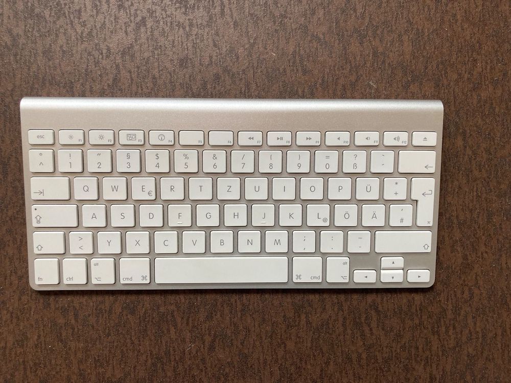 Apple Wireless Keyboard - DE Layout | Kaufen auf Ricardo