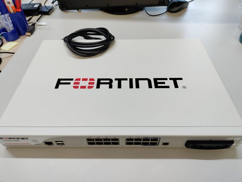 FORTINET 200B | Kaufen auf Ricardo