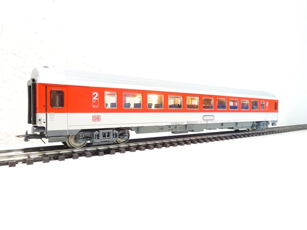 Roco Personenwagen DB mit Licht HO 45087 | Acheter sur Ricardo