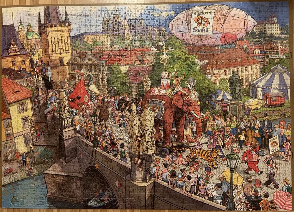Heye Puzzle Street Parade 2000 Teile | Kaufen auf Ricardo