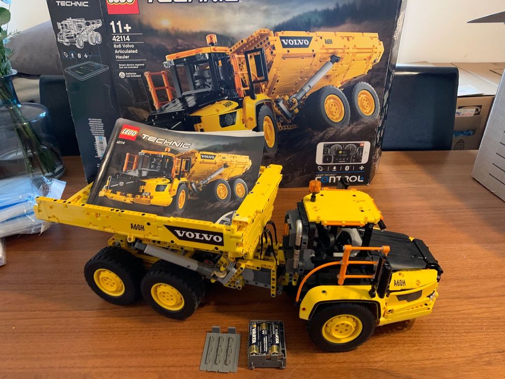 Lego Technic Knickgelenkter Volvo-Dumper 6x6 (42114) | Kaufen auf Ricardo