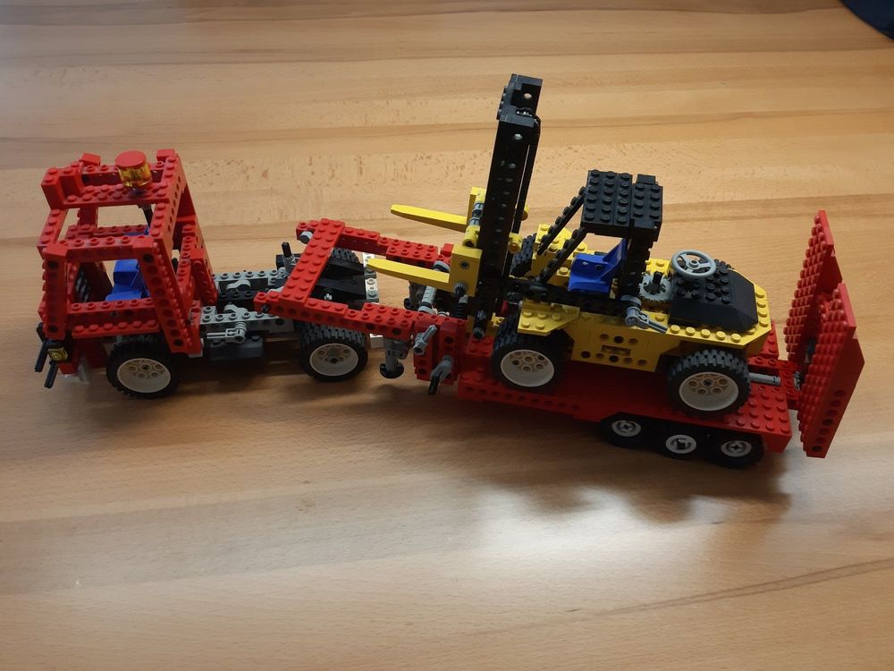 Lego Technik 8872 von 1993 / Sattelschlepper mit Stapler | Kaufen auf ...