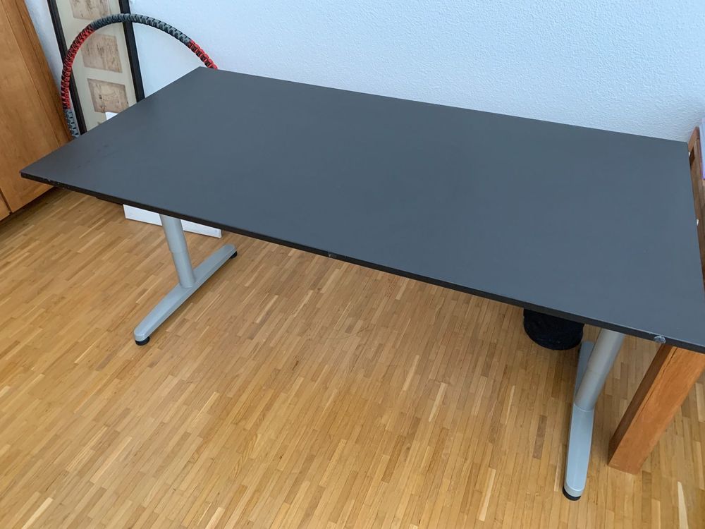 Schreibtisch IKEA Galant | Kaufen auf Ricardo