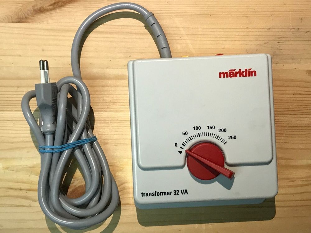 Märklin Trafo 6647, 32 VA, Analog | Acheter sur Ricardo