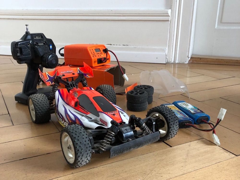 Tamiya Rising Storm DF-02 (RC Auto) mit def. Fernbedienung | Acheter ...