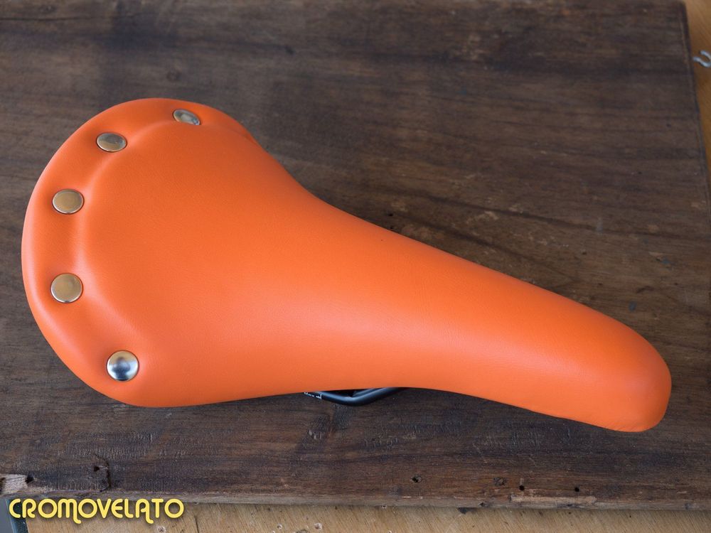 Neuer Rennvelo-Sattel orange mit Nieten, Fixie Singlespeed | Kaufen auf ...