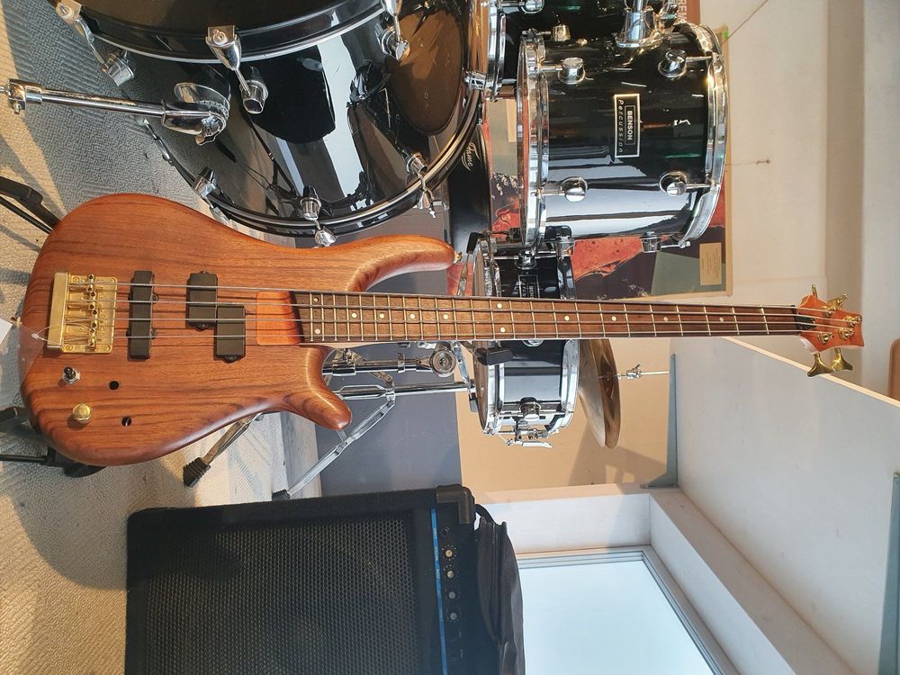 Bass Ken Rose | Kaufen auf Ricardo