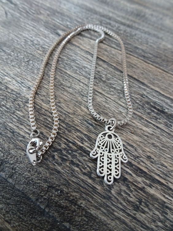 Silberkette mit Anhänger Fatimas Hand | Kaufen auf Ricardo