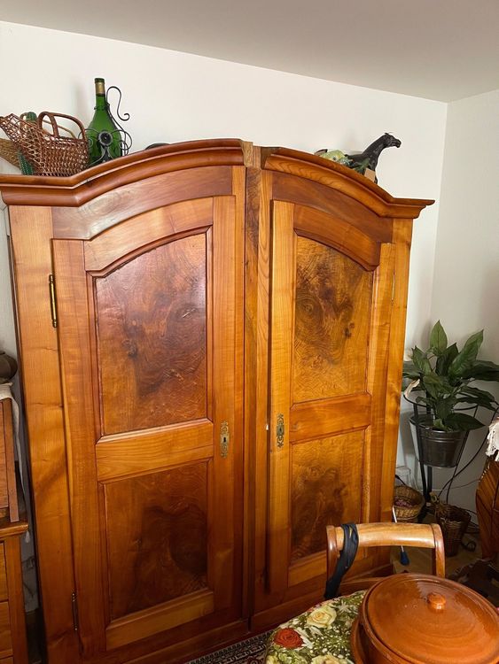 Armoire Fribourgeoise | Acheter sur Ricardo