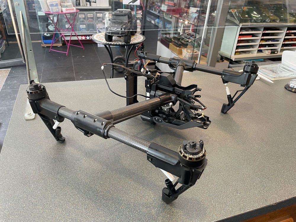 Crashed DJI inspire 1 v2 | Acheter sur Ricardo