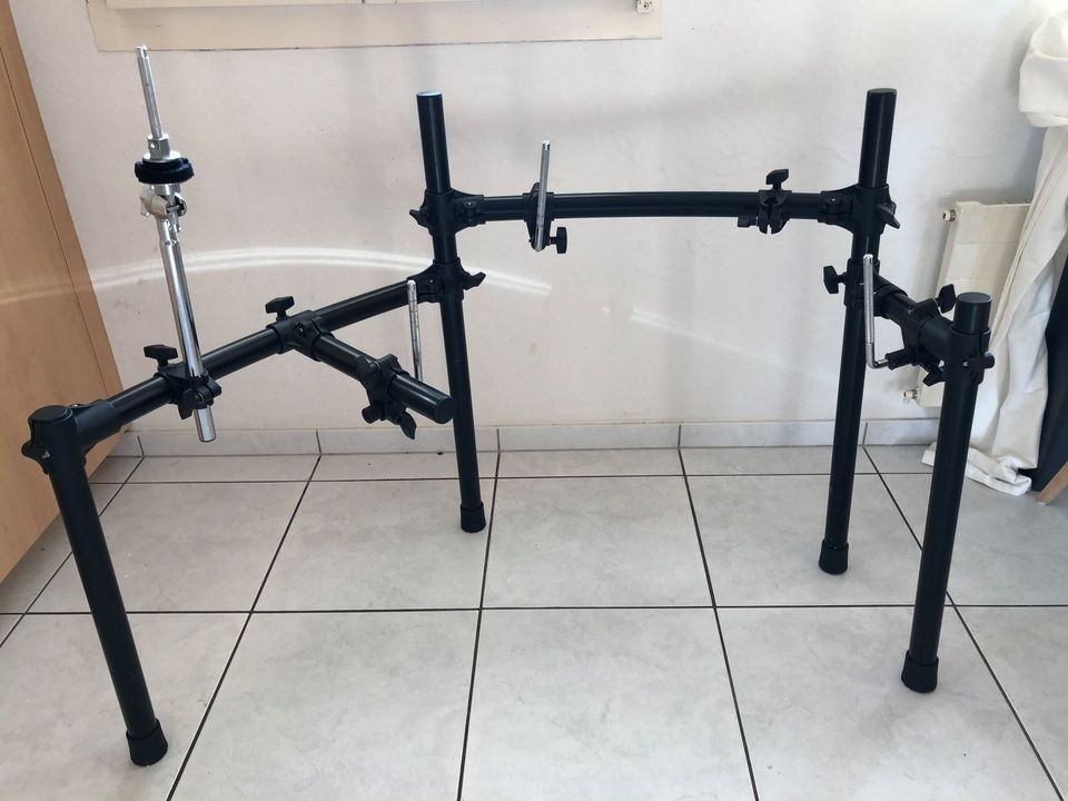 Roland Drum Rack | Kaufen auf Ricardo