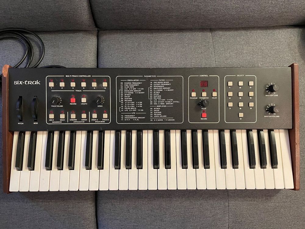 Vintage Synthesizer Sequential Circuits Six-Trak | Acheter sur Ricardo