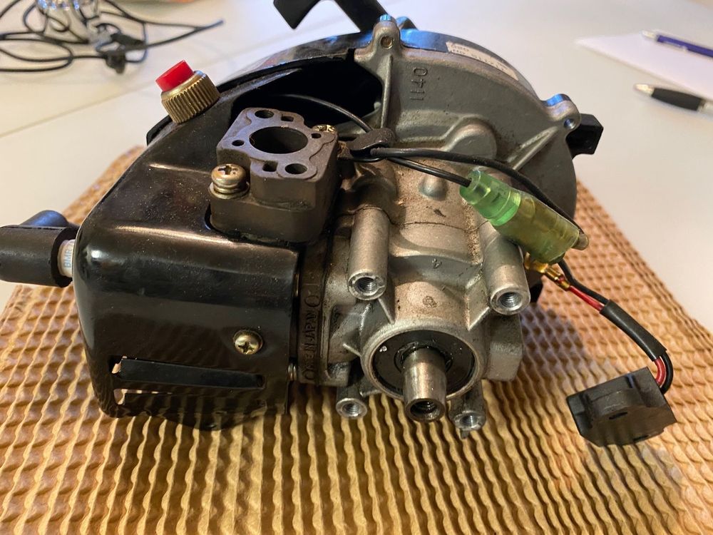 23 ccm Modellmotor von FG 1:5 mit 2 Vergaser und 1 Tank | Kaufen auf ...