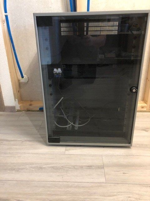 IT Rack, 19 Zoll | Kaufen auf Ricardo