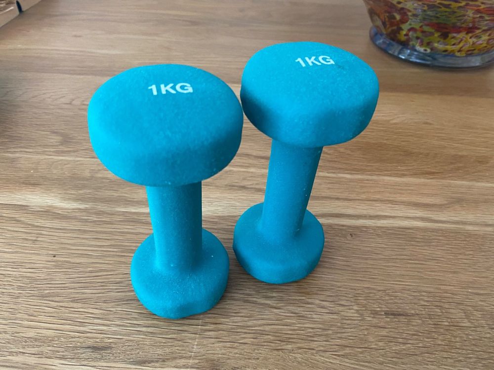 Hanteln Dumbbells 1kg in Petrol (grün) | Kaufen auf Ricardo