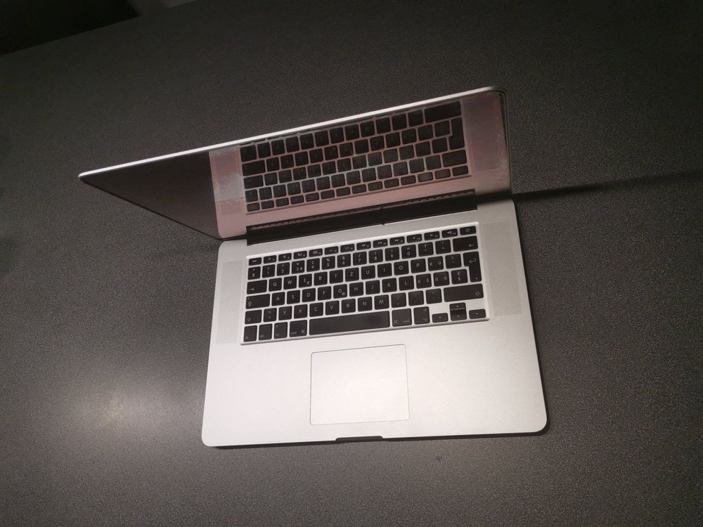 Macbook Pro Model A1398 15-17 zoll | Kaufen auf Ricardo