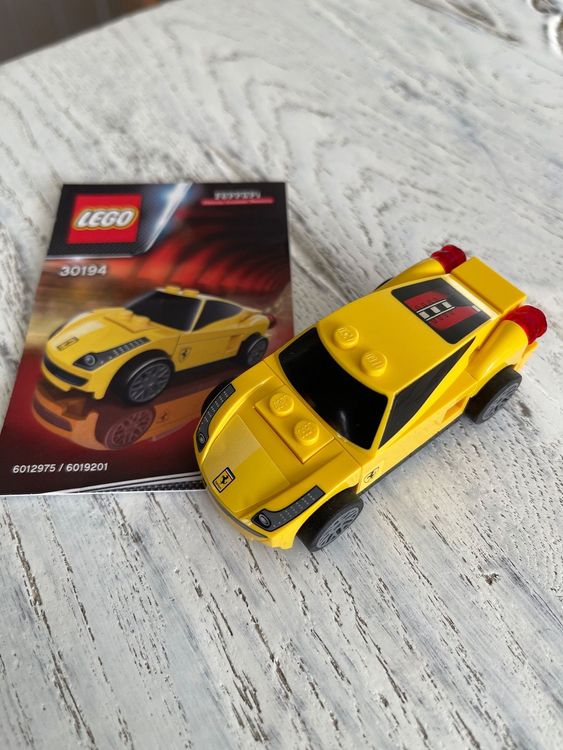 Lego Mini-Ferrari 30194 mit Rückziehautomatik | Acheter sur Ricardo