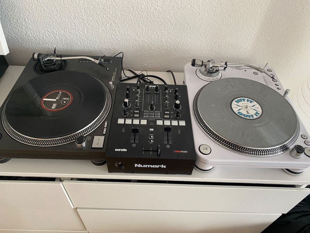 Technics MK2 & Reloop RP-6000 & Numark Scratch | Kaufen auf Ricardo