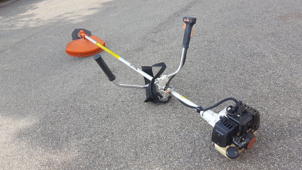 Stihl FS 86 Freischneider / Motorsensen / Motormäher | Acheter sur Ricardo