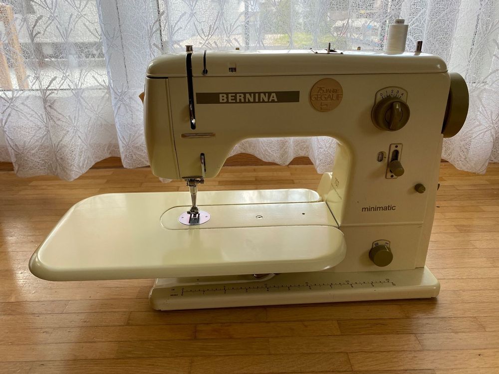 Bernina 707 Nähmaschine | Kaufen auf Ricardo