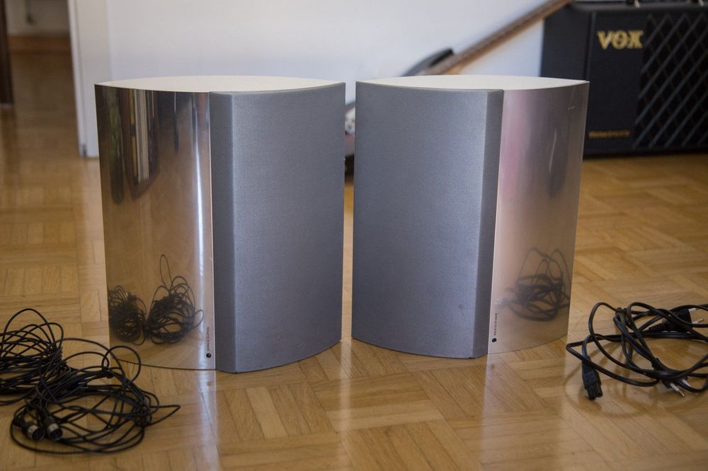 2 x Bang & Olufsen BeoLab 4000 active loudspeakers | Kaufen auf Ricardo
