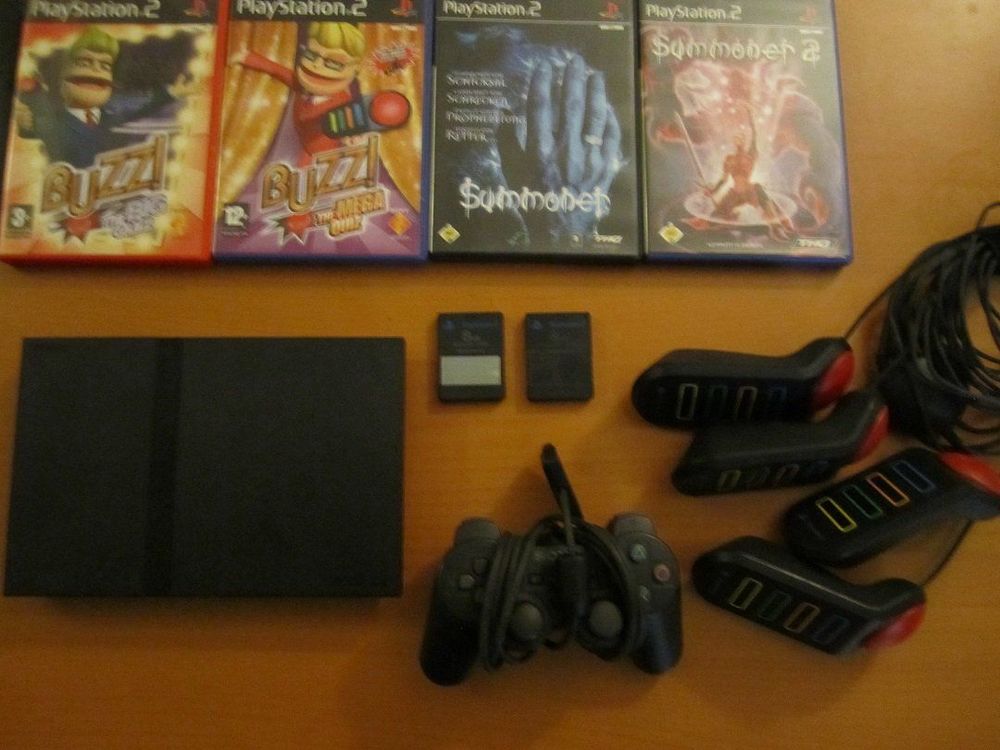 PS2 slim inkl. 33 Games, Controller und Buzz-Controller | Kaufen auf ...