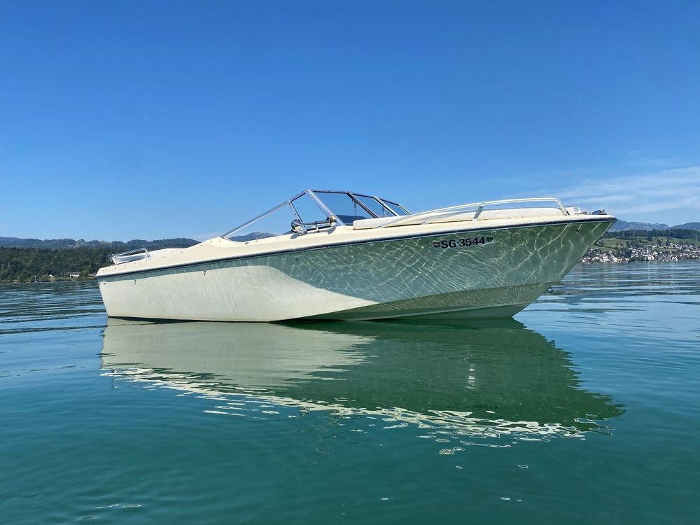 Top Motorboot mit 155PS, Trailer und Hafenplatz ab CHF 1.00! | Kaufen auf Ricardo