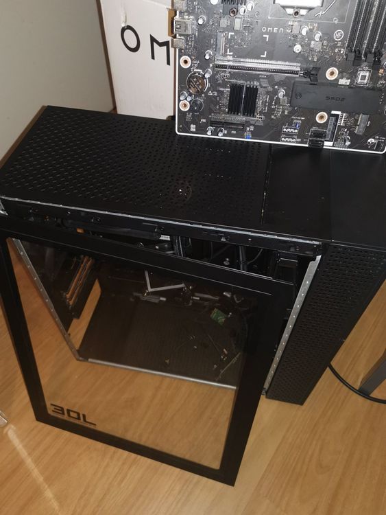 HP Omen 30L Case mit Aio,WiFi Modul und defektes MoBo ab 1.- | Acheter ...