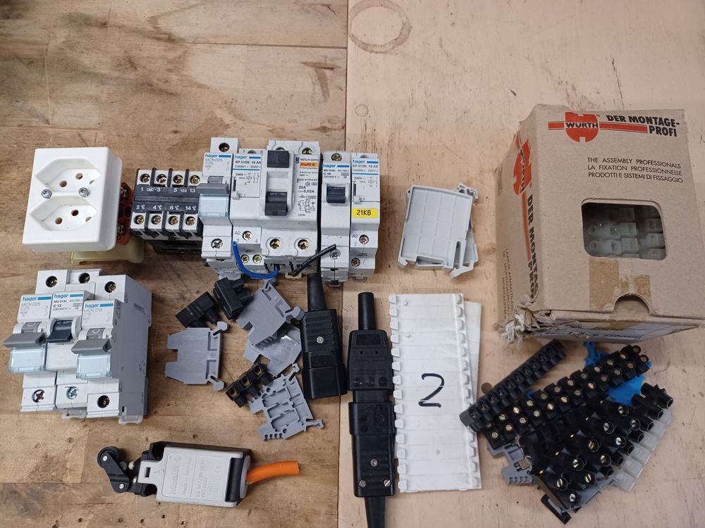 Elektromaterial Tableau Set 2 | Kaufen auf Ricardo