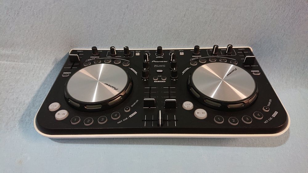 Pioneer DDJ-WeGo DJ-Controller | Kaufen auf Ricardo