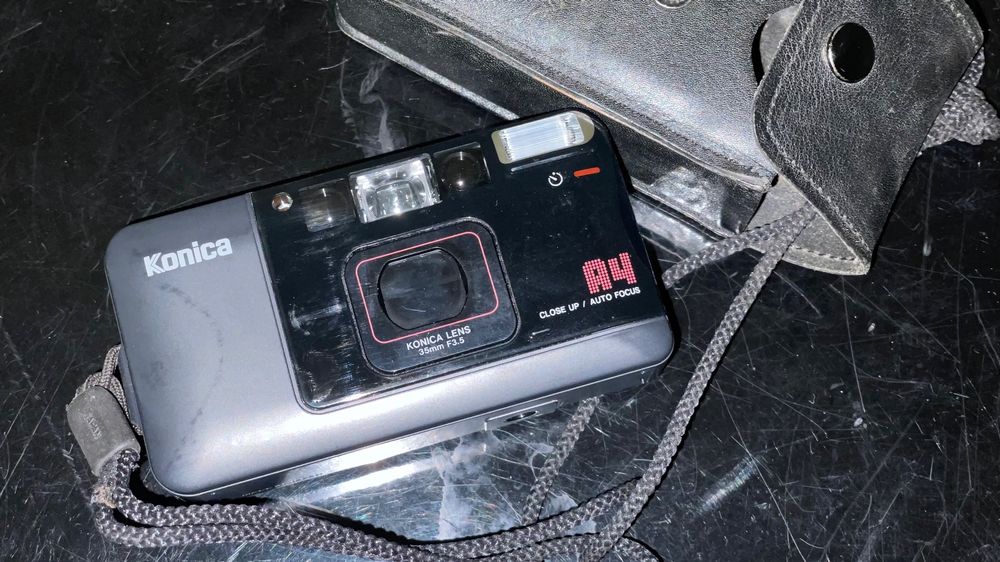 Konica A4 Analog Kamera, aus unserem Museum | Acheter sur Ricardo