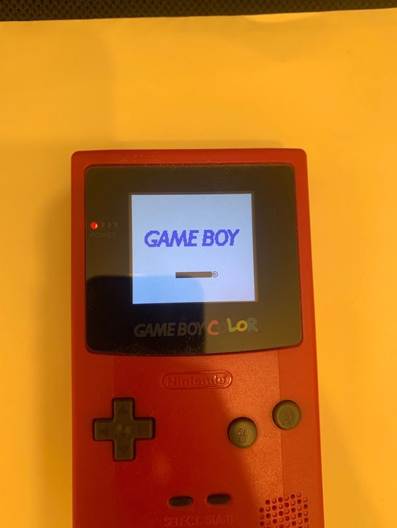Gameboy Color Rot mit Licht | Kaufen auf Ricardo
