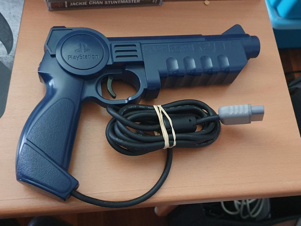 Konami Hyper Blaster Light Gun PS1 Sony Playstation | Kaufen auf Ricardo