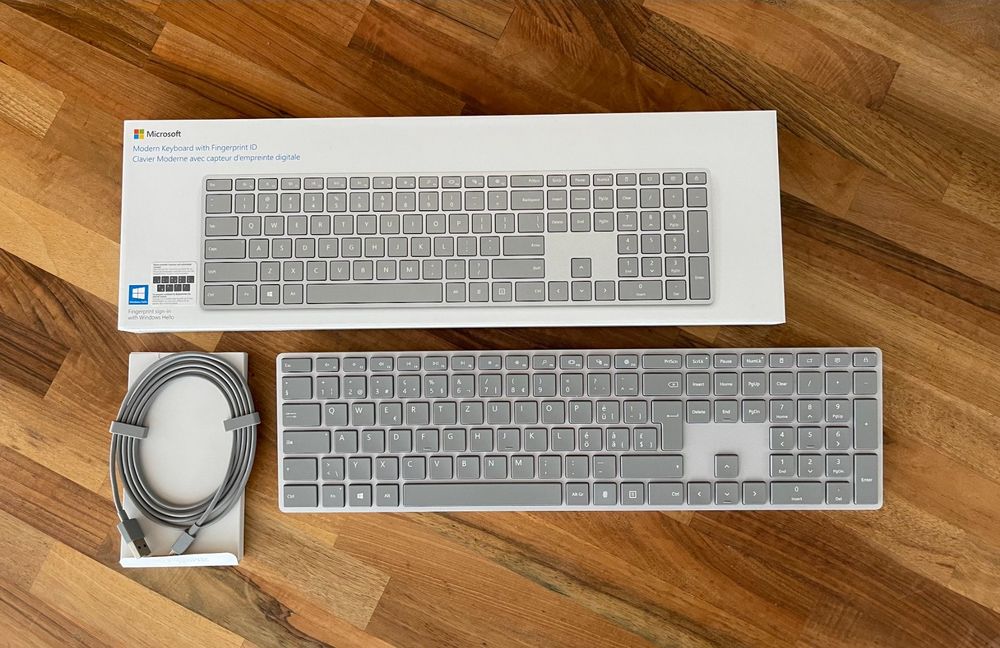 Microsoft Modern Keyboard mit Fingerprint | Kaufen auf Ricardo