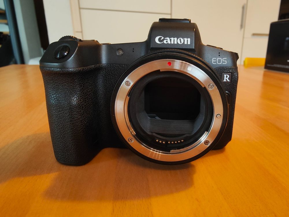 Canon EOS R + EF EOS R Control Ring Adapter | Acheter sur Ricardo